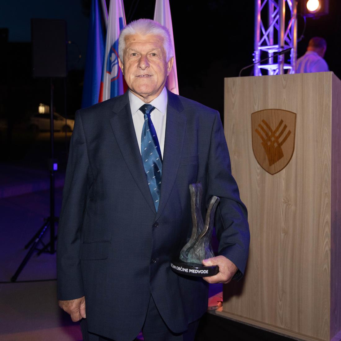 dr. Jože Duhovnik (častni občan) - 2024 - medvode.si